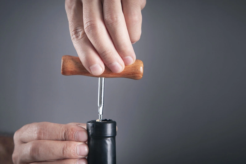 Do Open Alcohol Containers Establish DUI Probable Cause? | Eric G. Johnson
